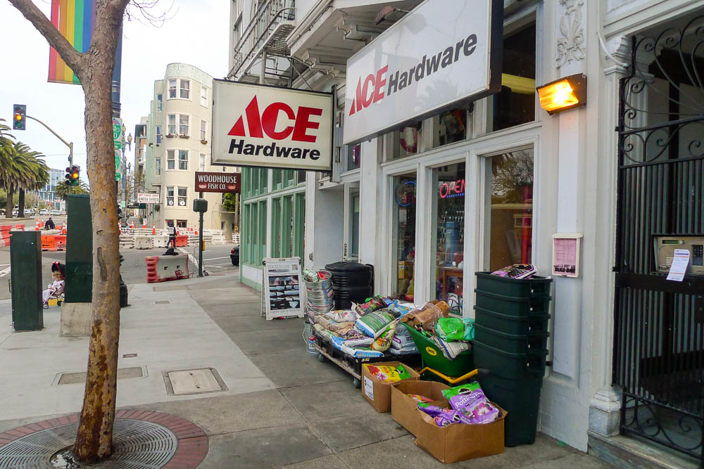 San Francisco Bay Area Coops: A Photo Journey